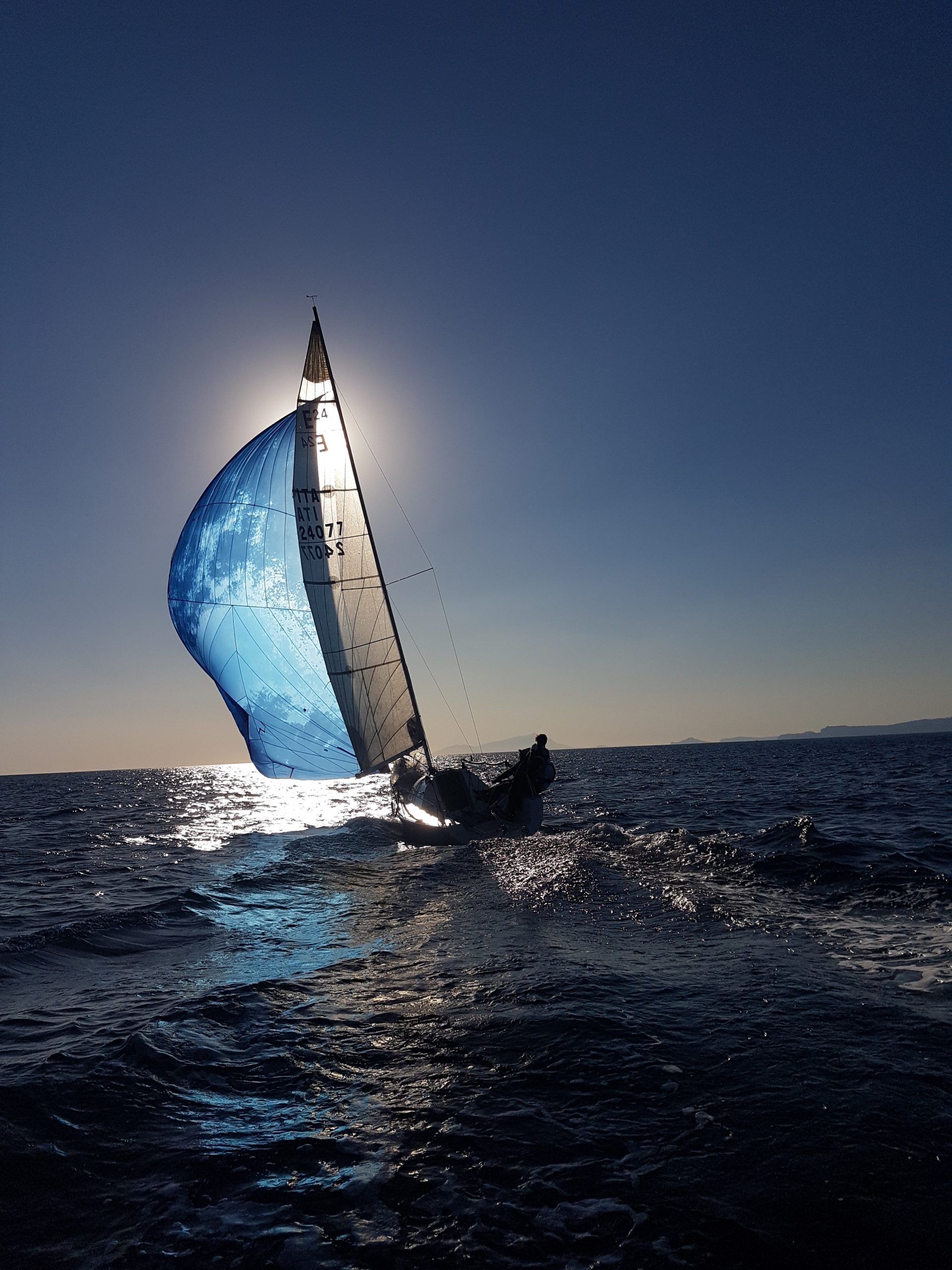 Wing Keel Sailboats Explained - History, Purpose, Advantages ...