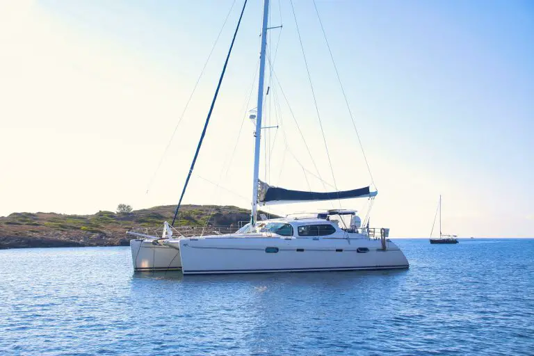 What Size Sailboat Do I Need? Sailboat Size Buying Guide
