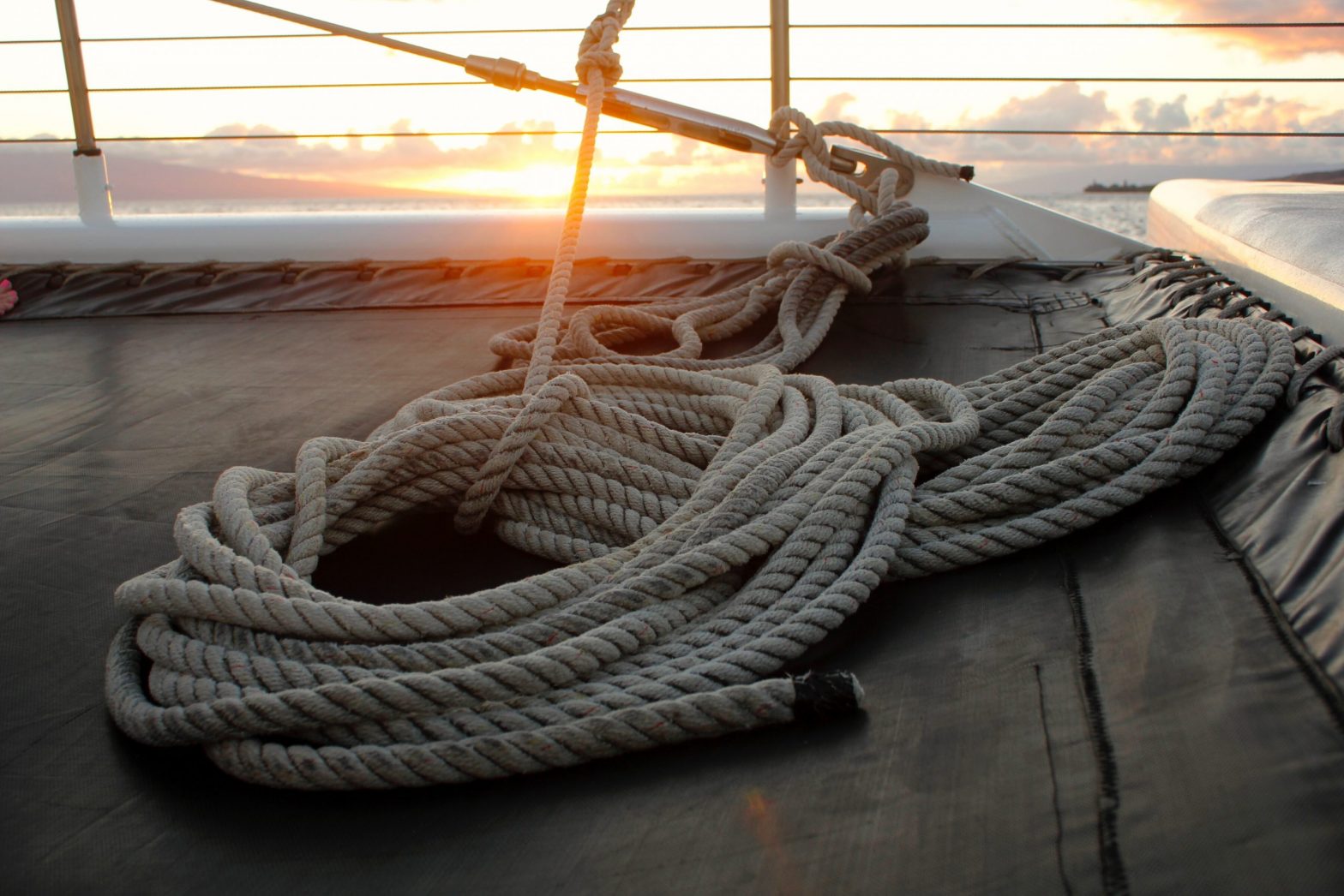 Best Sailing Knife: 13 Options Reviewed in 2026 - My Cruiser Life Magazine