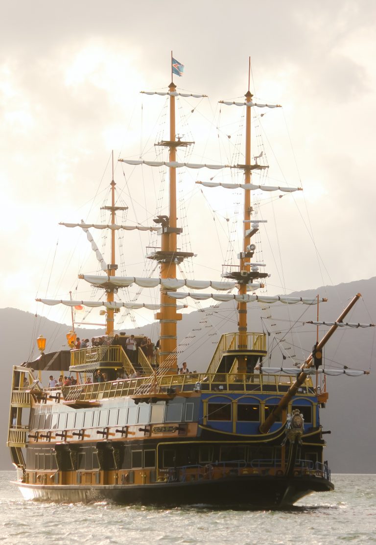 18 of the Best Books on Sailing