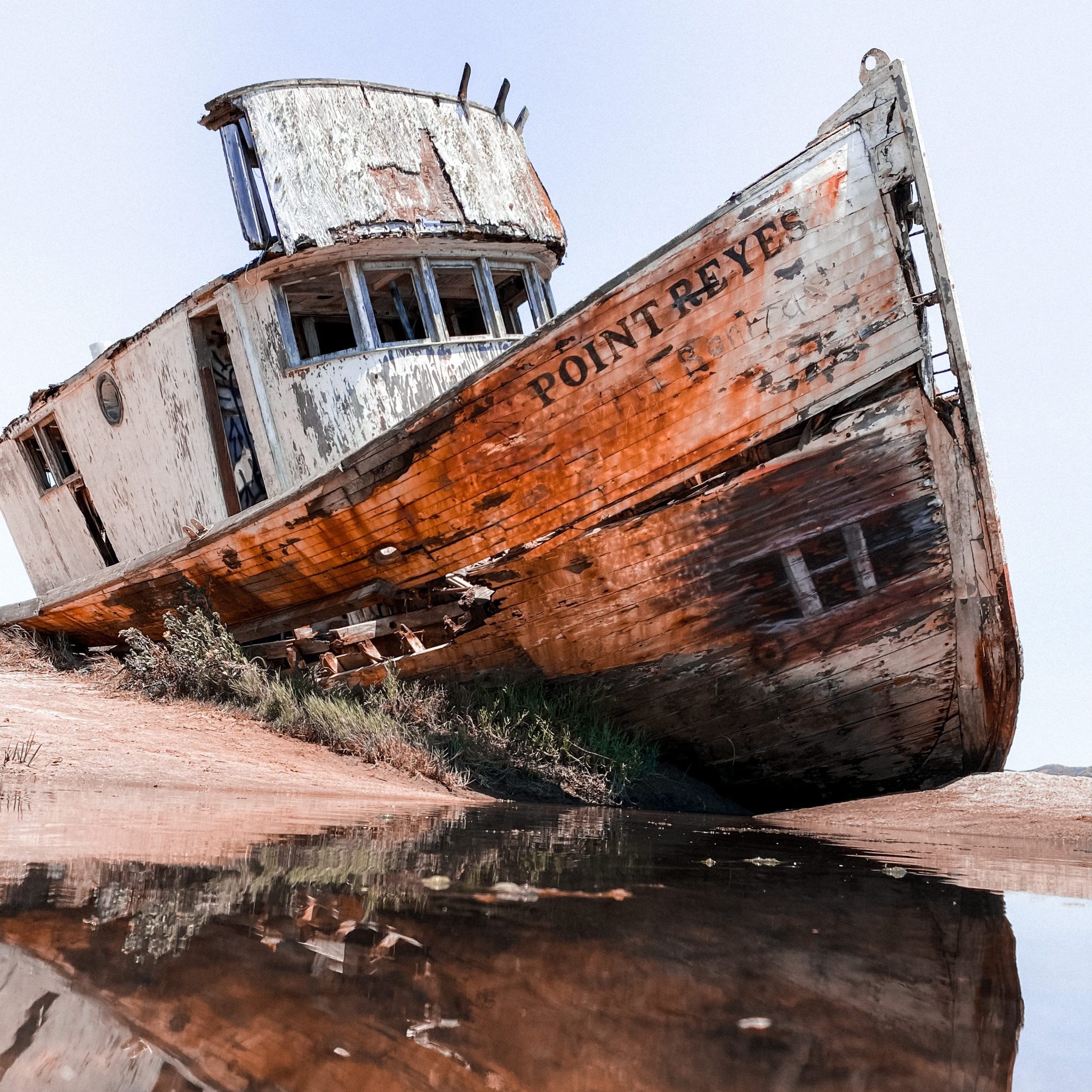 What Is the Prow of a Boat? ANSWERED