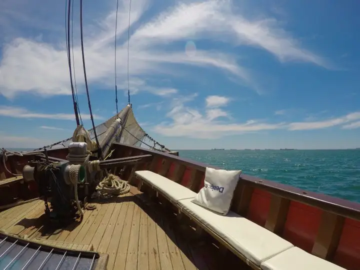 Living On a Boat Full Time — What to Consider Before Living Aboard