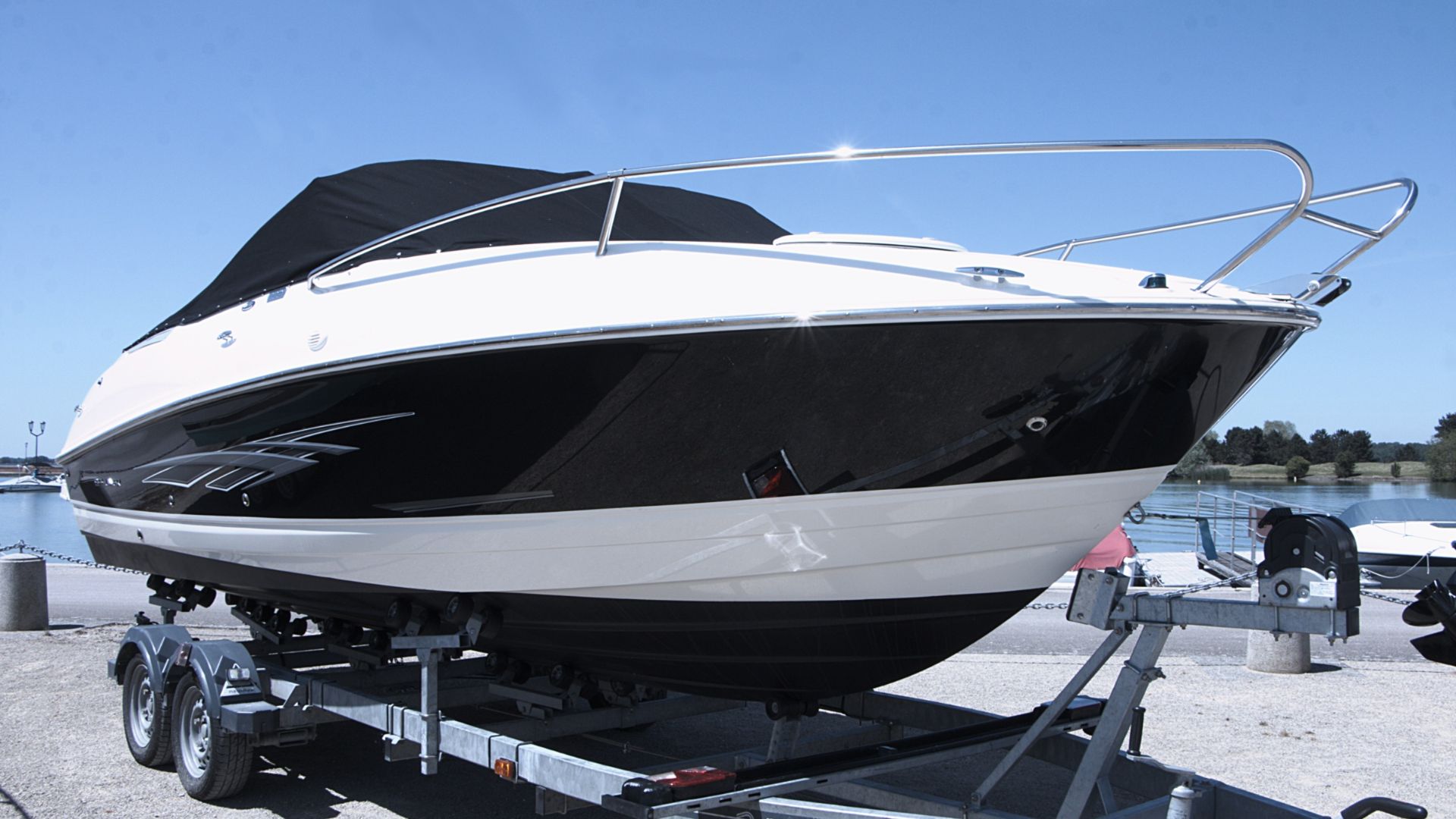 The Best Time to Buy a Boat - Time The Tide Right!